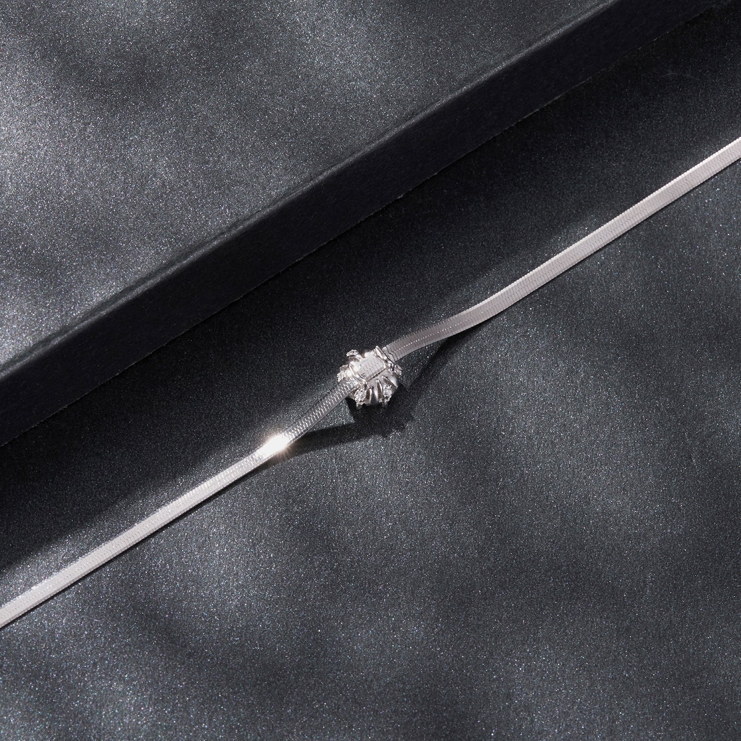 Flower Bracelet with Moissanite Stone – 925 Silver – Fathy Ibrahim ...