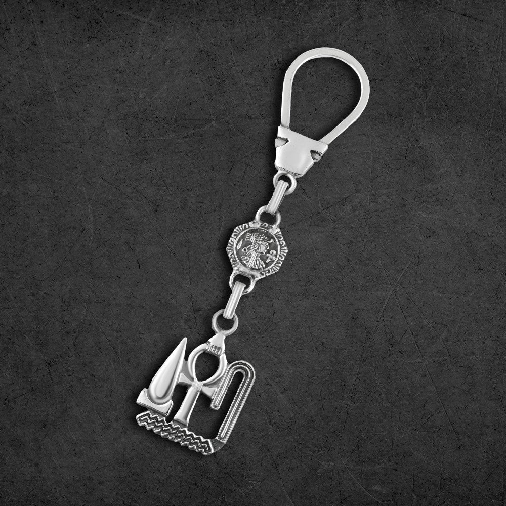 Egyptian silver keychain with a design inspired by rich Pharaonic heri ...
